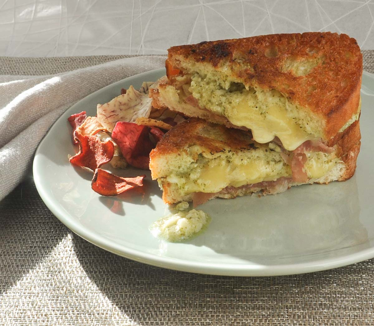 Burgers & Hot Sandwiches - Armanino Foodservice